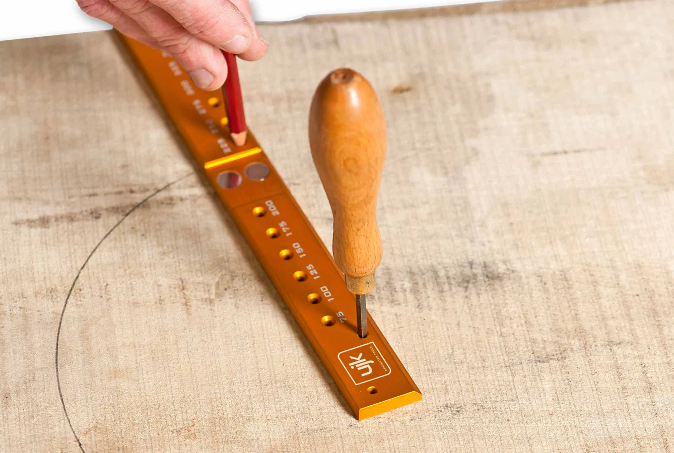 UJK Bandsaw Buddy | Axminster Tools