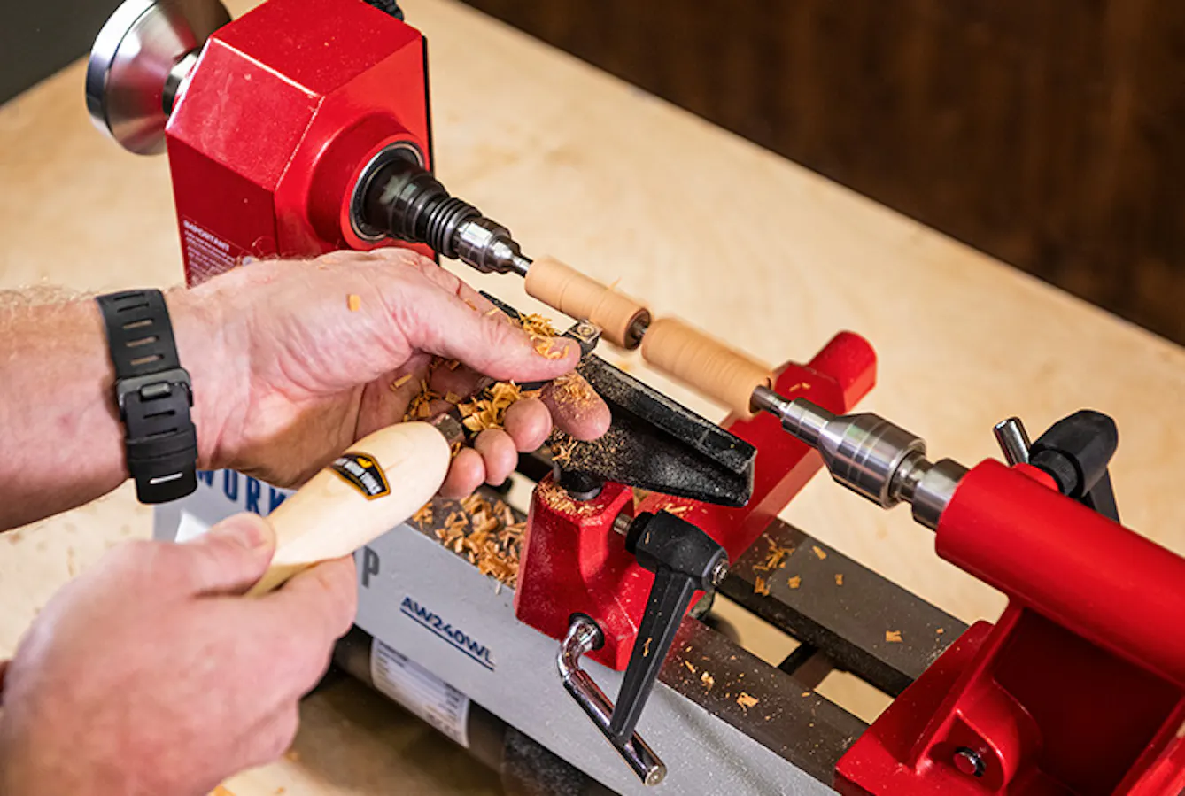 Axminster Workshop AW240WL Woodturning Lathe - 230V | Axminster Tools