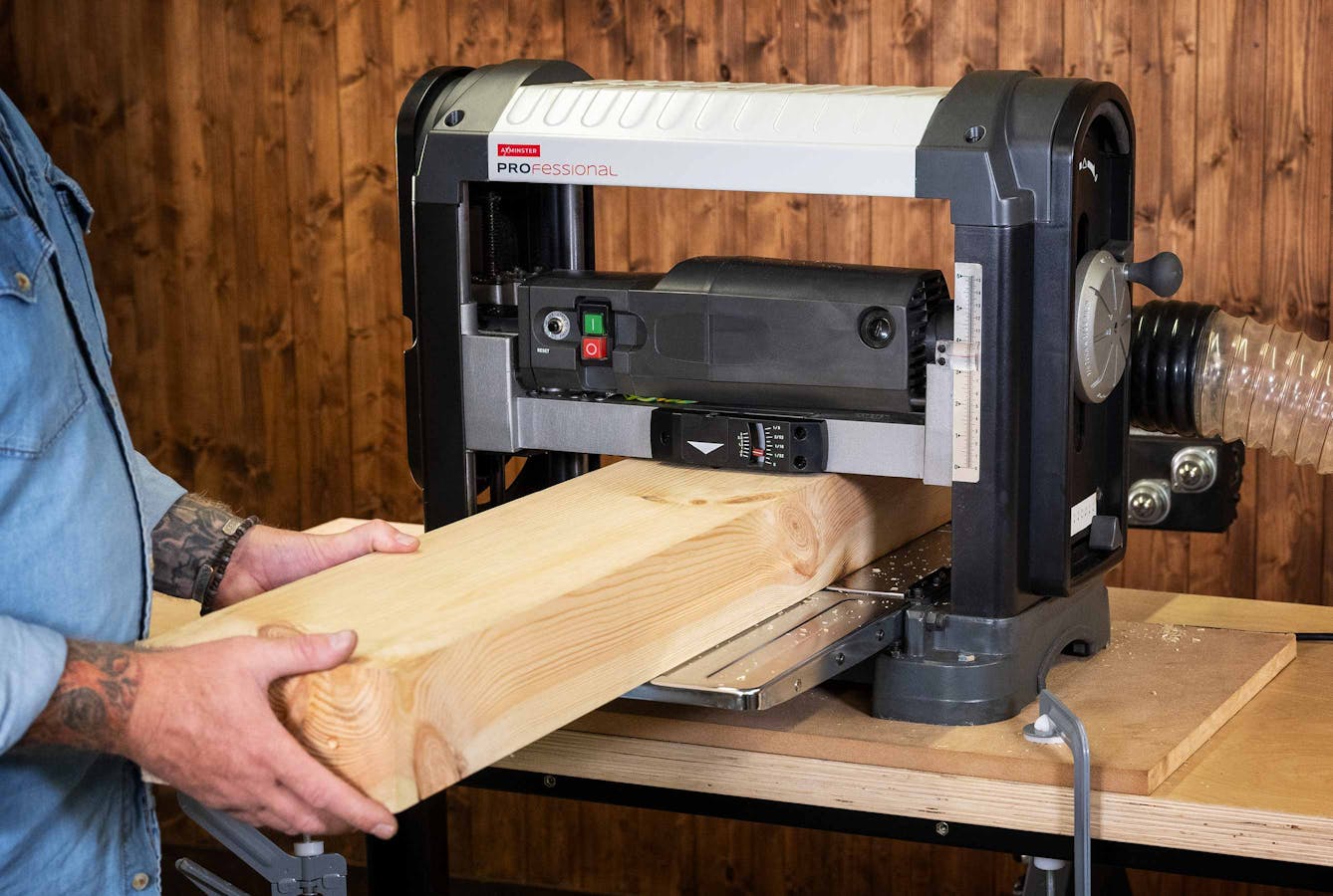 Axminster Professional AP330ST Portable Thicknesser - 230V | Axminster Tools